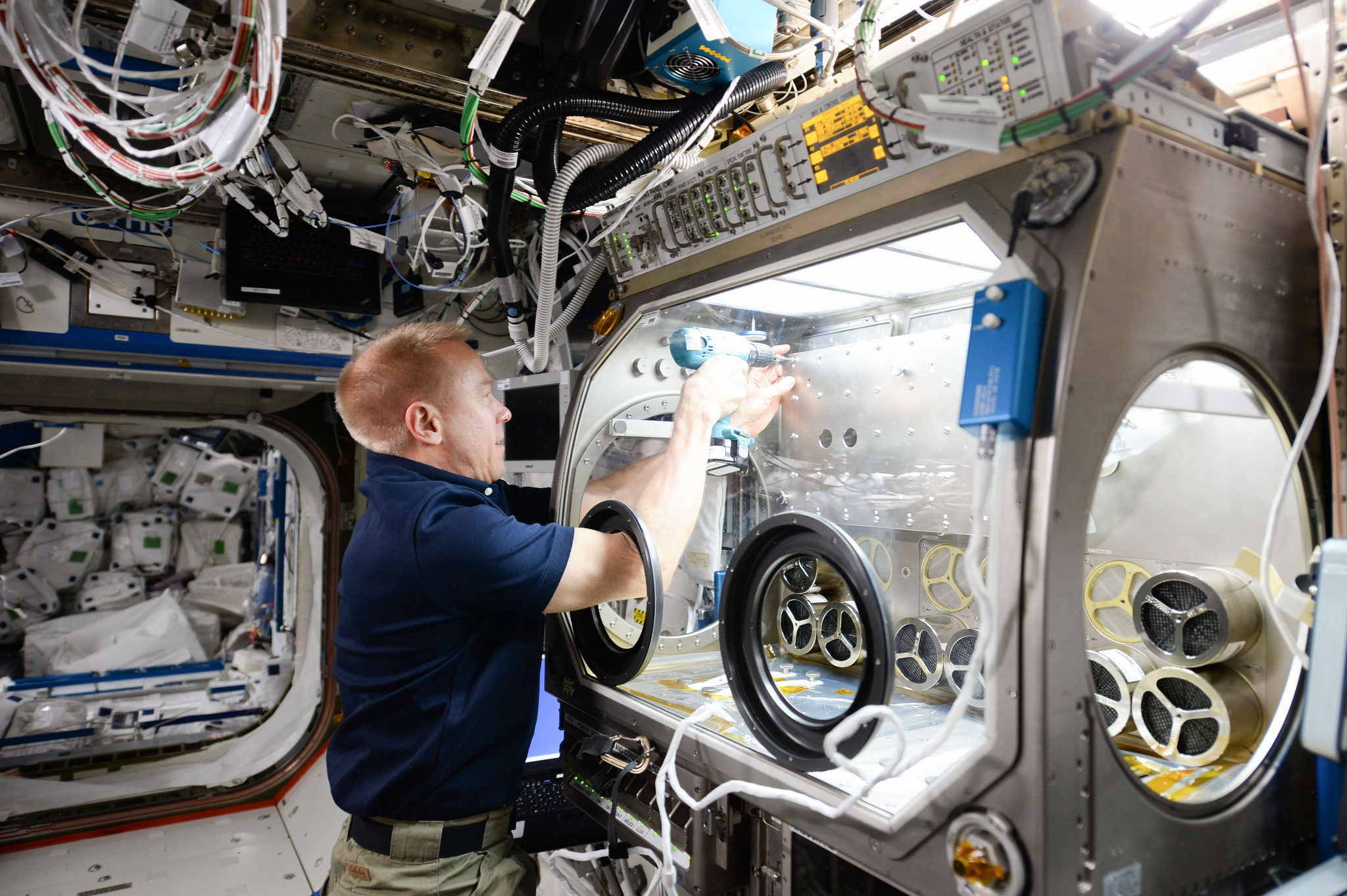 ISS crew begins work on high school-designed experiment - Explore Deep ...